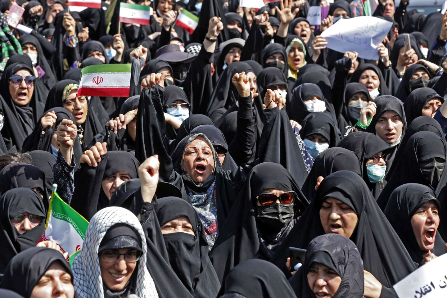 Will the mullahs' regime bow to the people and amend compulsory Hijab ...