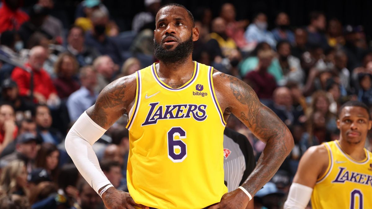NBA: LeBron James is done - En.ImArabic