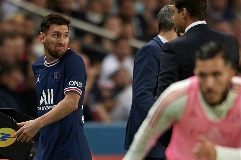 PSG: Messi brutally lynched by his fans - En.ImArabic