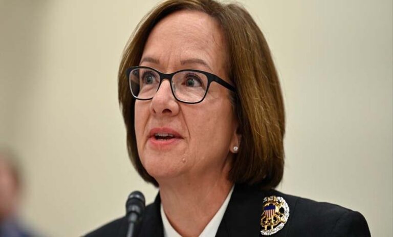 Lisa Franchetti... The First Woman to Head U.S. Navy Operations - En ...