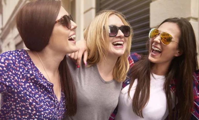 British Women Feel "More Sadness and Stress" Than Europeans - En.ImArabic