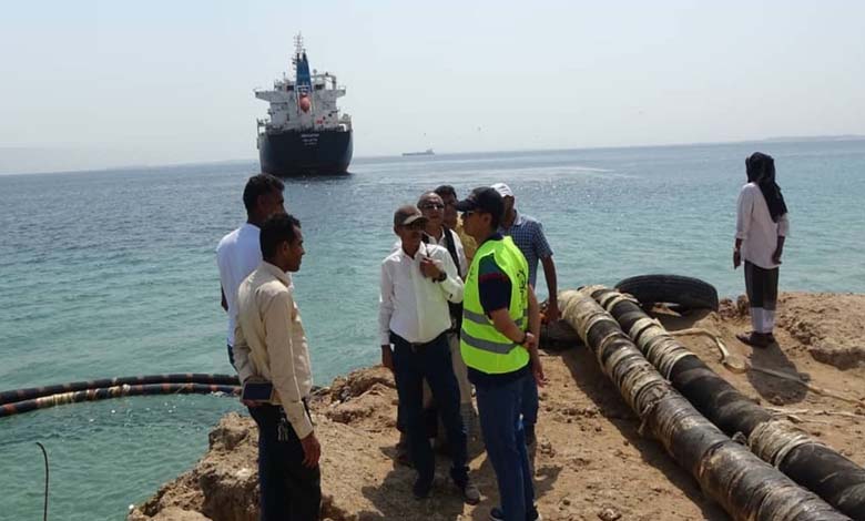 An Oil Lifeline in Houthi Hands… Ras Issa in the Eye of the Storm - En ...